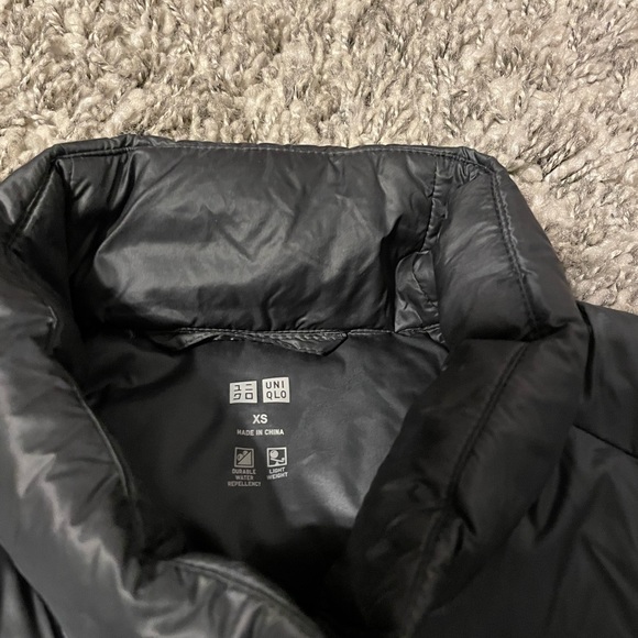 Uniqlo | Jackets & Coats | Uniqlo Lightweight Puffer Jacket | Poshmark